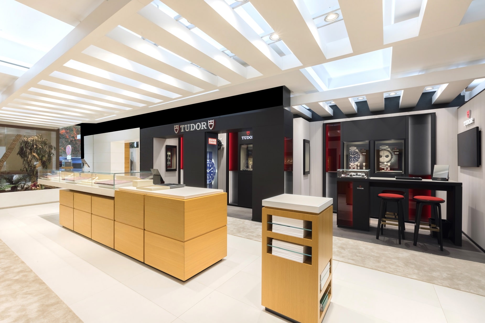 Nos boutiques | Azuelos Patrick - Designer de Joaillerie à Rabat ...